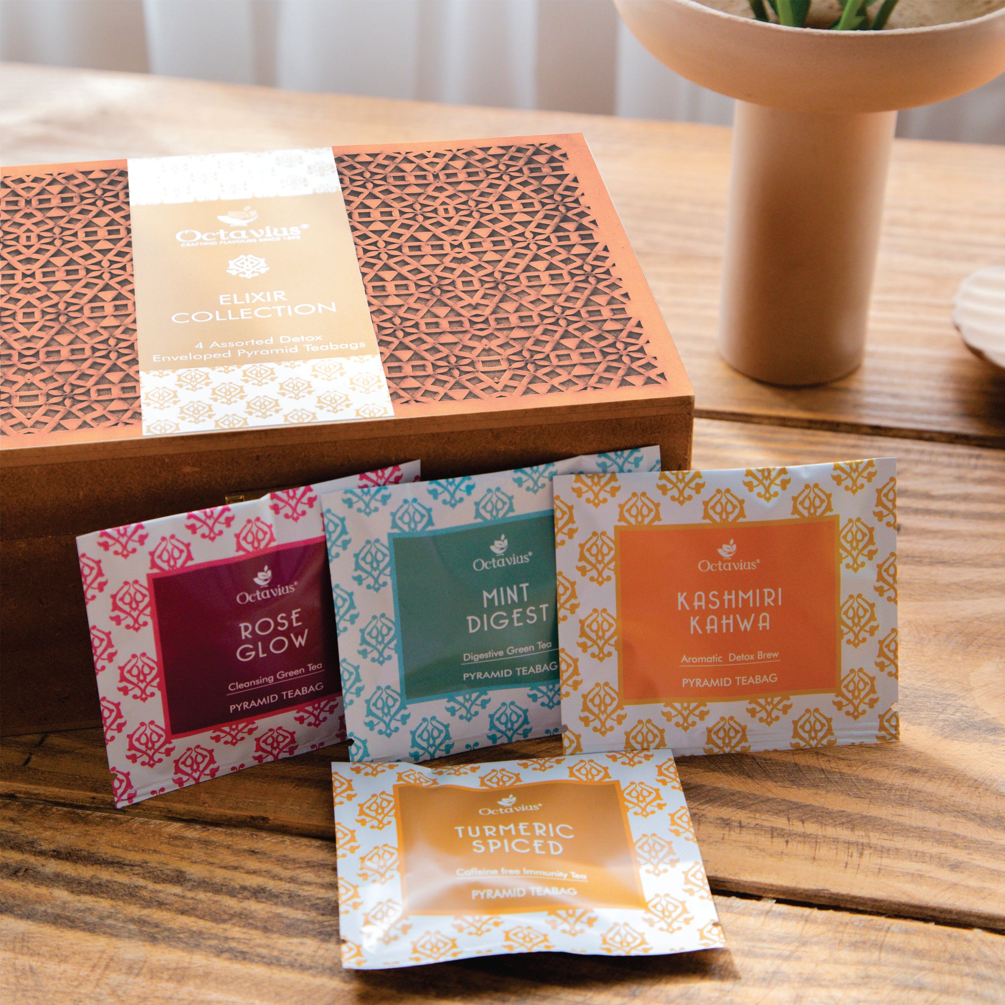 Elixir Collection 4 Assorted Detox Teas - 40 Pyramid Teabags – Octavius