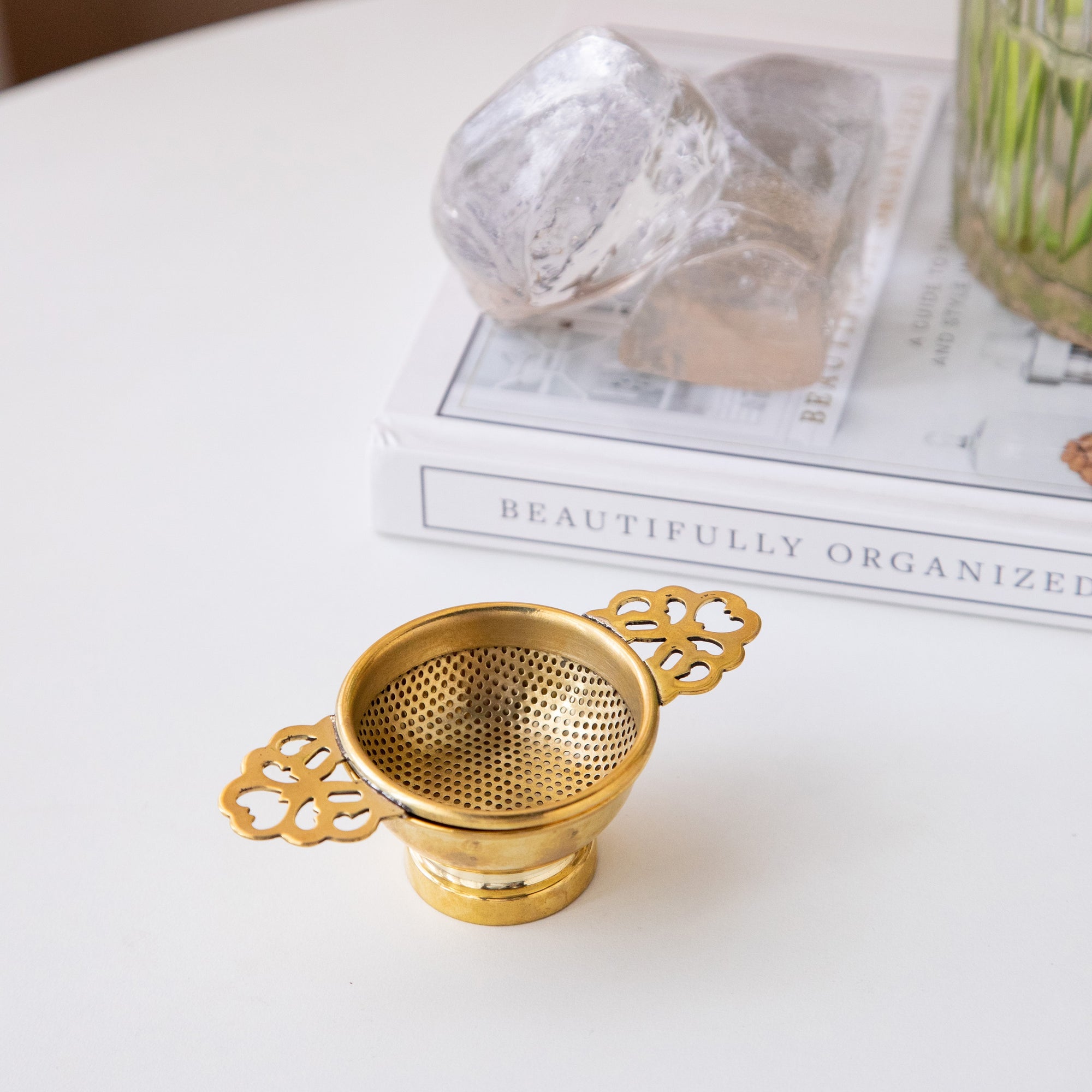 Empress Brass tea strainer ( 5 cms ) – Octavius